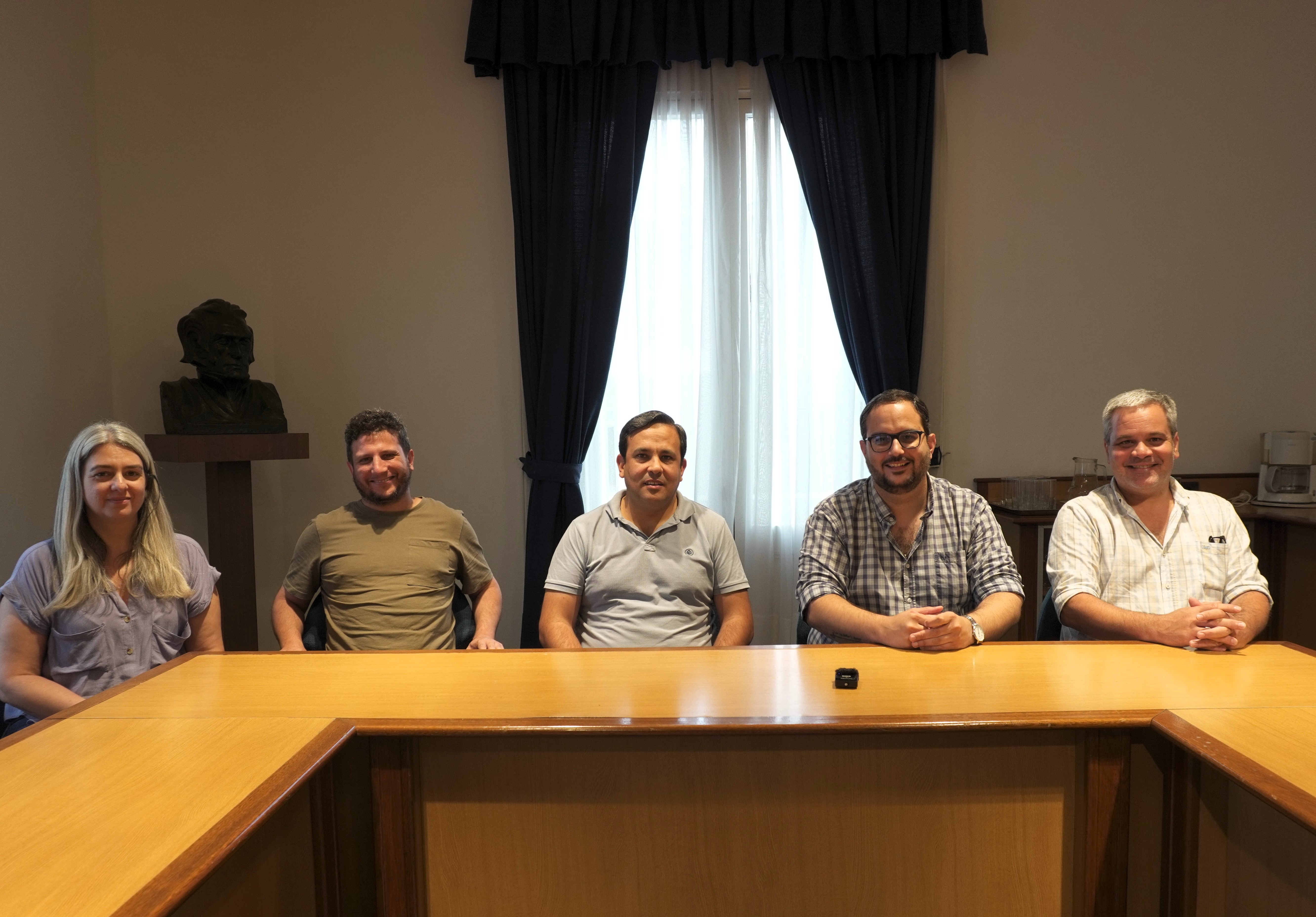 Gobierno de Salto y MIDES avanzan en el uso compartido de datos para ...