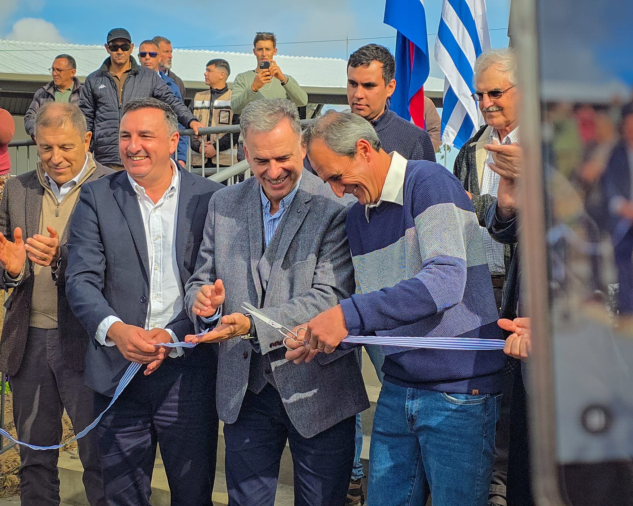Orsi y Albisu encabezaron la puesta en funcionamiento de la Central ...