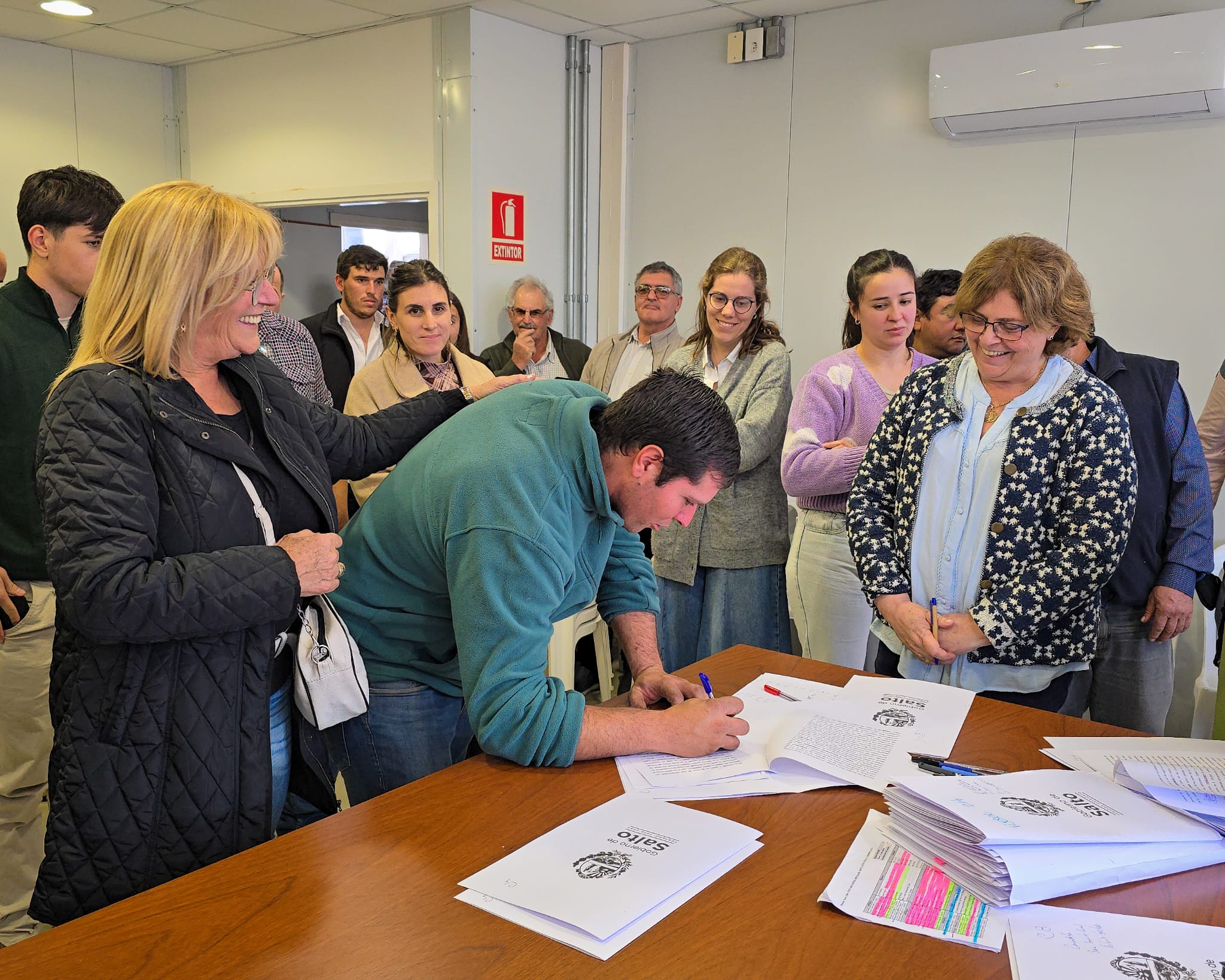 Firma de contratos marca el inicio del funcionamiento de la Central ...